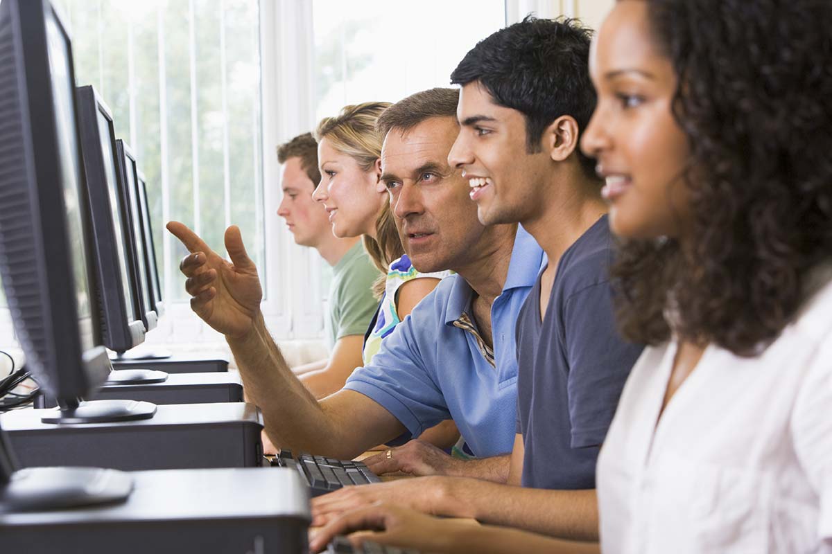 Customized College and Career Experience in Denver | AdvanceEDU